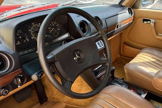 1985 Mercedes-Benz 300D Sedan for Sale - Cars & Bids