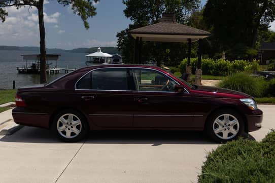 2005 Lexus LS 430 VIN: JTHBN36F255015678 for Sale - Cars & Bids