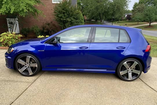 2016 Volkswagen Golf R auction - Cars & Bids