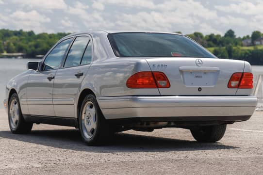 1998 Mercedes-Benz E430 Sedan VIN: WDBJF70F1WA654880 for Sale - Cars & Bids