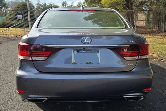 2017 Lexus LS 460 VIN: JTHCL5EF5H5029277 for Sale - Cars & Bids