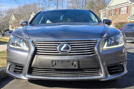 2017 Lexus LS 460 VIN: JTHCL5EF5H5029277 for Sale - Cars & Bids
