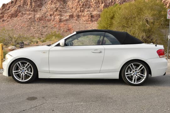 2013 BMW 135i Convertible VIN: WBAUN7C54DVM27674 for Sale - Cars & Bids