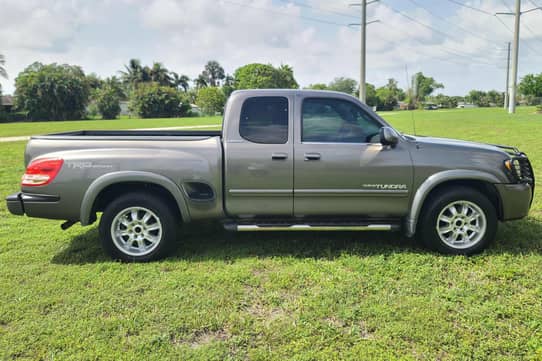 2003 Toyota Tundra Limited Access Cab Stepside V8 VIN ...