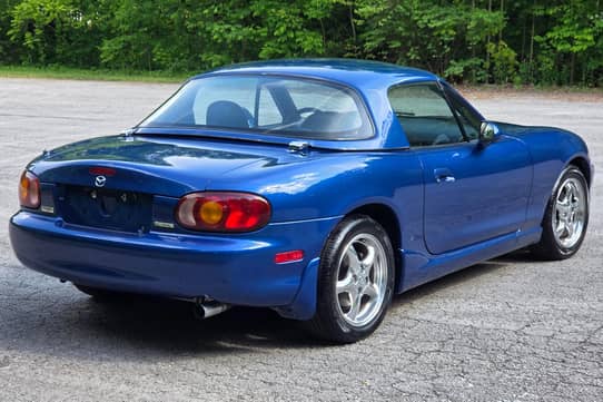 1999 Mazda MX-5 Miata VIN: JM1NB3539X0130275 for Sale - Cars & Bids