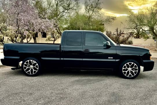 2005 Chevrolet Silverado SS VIN: 2GCEK19N951363364 for Sale - Cars & Bids