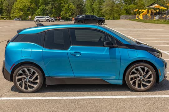 2017 BMW i3 Range Extender VIN: WBY1Z8C58HV889854 for Sale - Cars & Bids