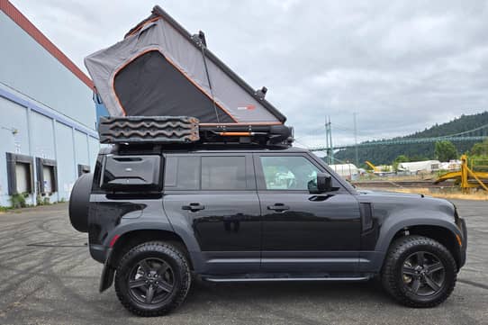 2023 Land Rover Defender 110 S TReK Edition VIN: SALEJ7EXXP2136998 for ...