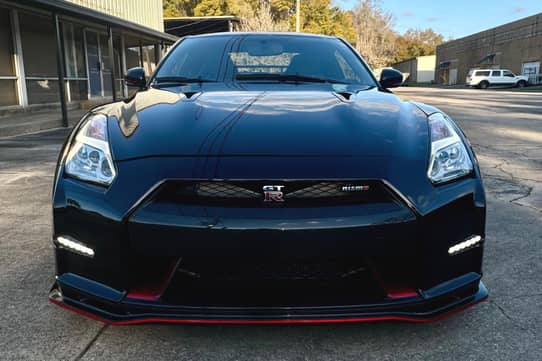 2016 Nissan GT-R NISMO VIN: JN1AR5EF1GM290856 for Sale - Cars & Bids