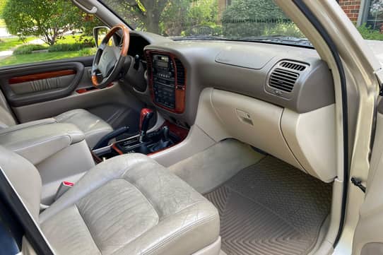 2000 Lexus LX 470 VIN: JT6HT00W3Y0126600 for Sale - Cars & Bids