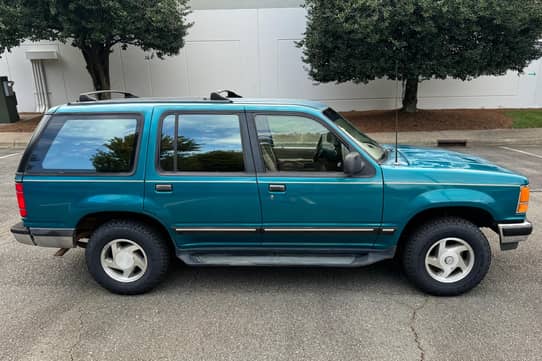 1994 Ford Explorer XLT 4x4 VIN: 1FMDU34X8RUC02519 for Sale - Cars & Bids
