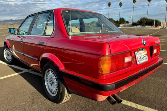 1989 BMW 325i Sedan VIN: WBAAD1305K8835605 for Sale - Cars & Bids