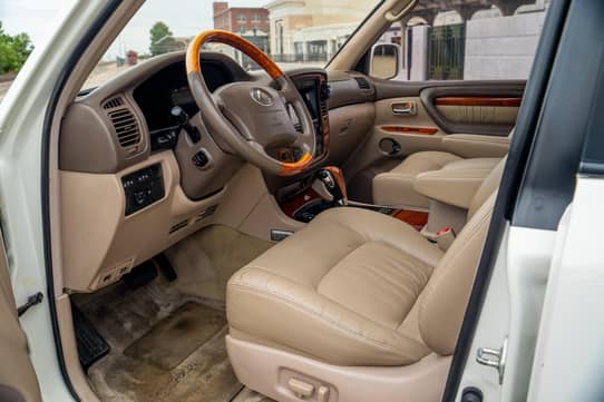 2001 Lexus LX 470 for Sale - Cars & Bids