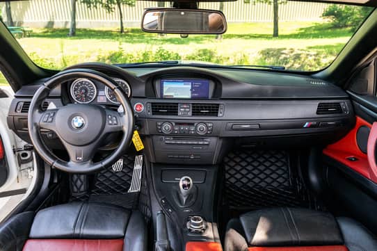 2013 BMW M3 Convertible VIN: WBSDX9C53DE785513 for Sale - Cars & Bids