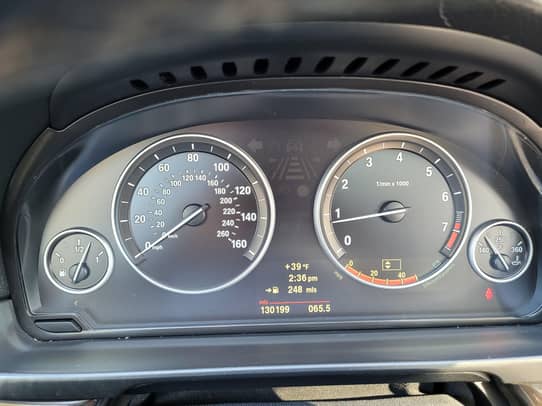 2011 BMW 550i auction - Cars & Bids