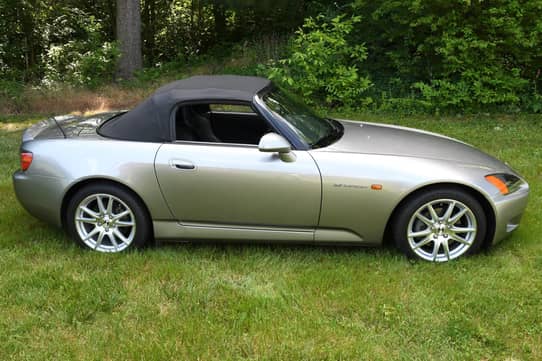 2001 Honda S2000 VIN: JHMAP11461T009677 for Sale - Cars & Bids