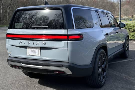 2023 Rivian R1S Launch Edition for Sale - Cars & Bids