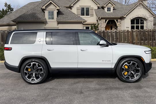 2023 Rivian R1S Launch Edition for Sale - Cars & Bids