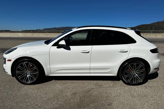 2016 Porsche Macan Turbo VIN: WP1AF2A51GLB92819 for Sale - Cars & Bids
