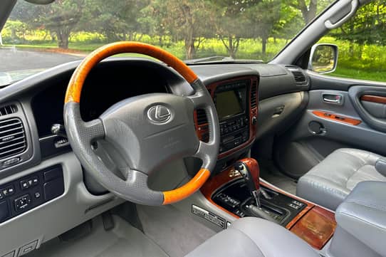 2002 Lexus LX 470 for Sale - Cars & Bids