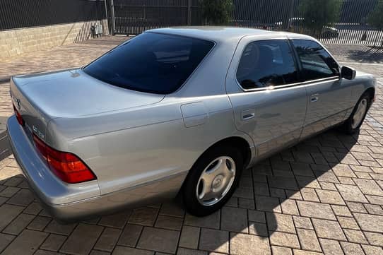 2000 Lexus LS 400 VIN: JT8BH28F8Y0173622 for Sale - Cars & Bids