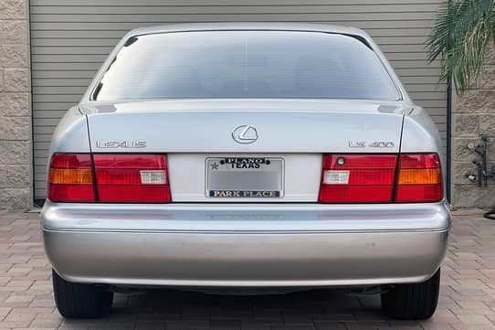 2000 Lexus LS 400 VIN: JT8BH28F8Y0173622 for Sale - Cars & Bids