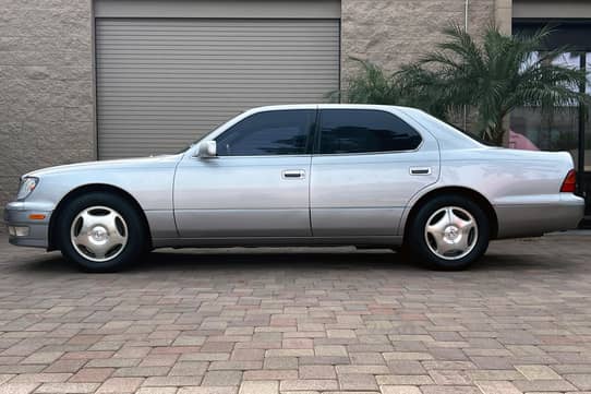 2000 Lexus LS 400 VIN: JT8BH28F8Y0173622 for Sale - Cars & Bids