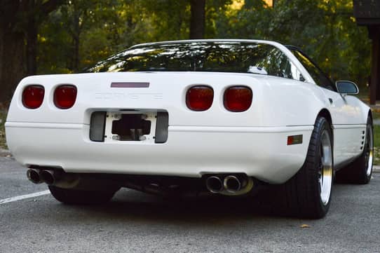 1992 Chevrolet Corvette Coupe VIN: 1G1YY23P2N5106792 for Sale - Cars & Bids