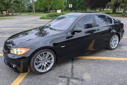 2006 BMW 330i auction - Cars & Bids