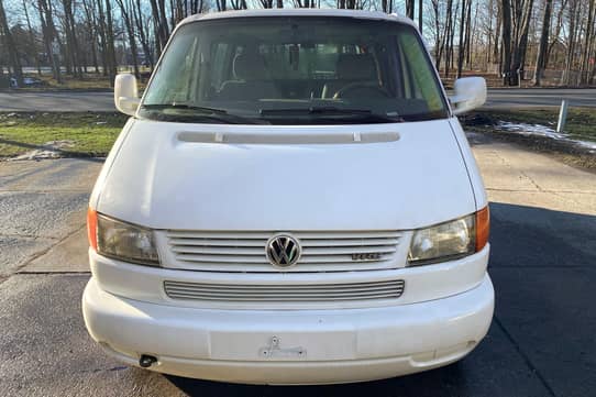 2000 Volkswagen EuroVan MV VIN: WV2MH470XYH074337 for Sale - Cars & Bids