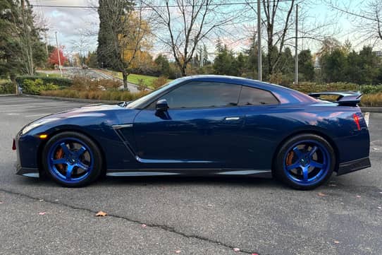 2017 Nissan GT-R Premium VIN: JN1AR5EF2HM820172 for Sale - Cars & Bids