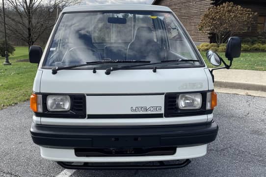 1990 Toyota LiteAce Super 4WD for Sale - Cars & Bids