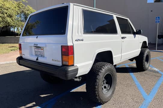 1990 Jeep Cherokee 4x4 for Sale - Cars & Bids