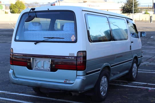 1994 Toyota HiAce Super Custom Wagon for Sale - Cars & Bids