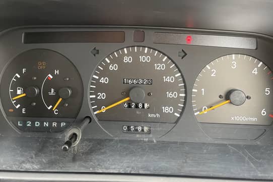 1995 Toyota HiAce Grand Cabin G for Sale - Cars & Bids