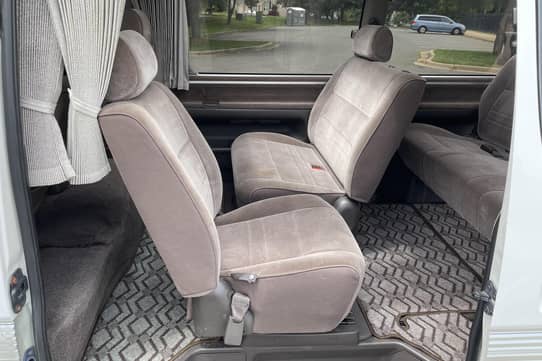 1996 Toyota HiAce Super Custom Living Saloon EX for Sale - Cars & Bids