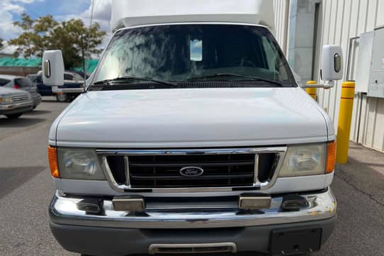2003 Ford E-450 Born Free Motorhome for Sale - Cars & Bids