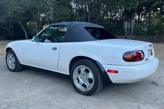 1996 Mazda MX-5 Miata VIN: JM1NA3539T0706217 for Sale - Cars & Bids