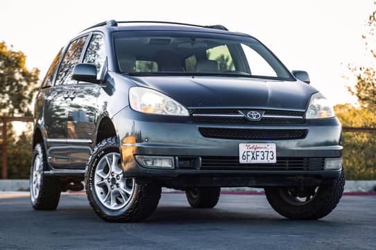2004 Toyota Sienna XLE Limited AWD for Sale - Cars & Bids