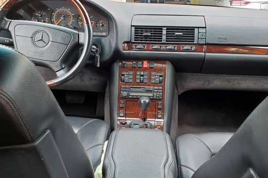 1995 Mercedes-Benz S600 auction - Cars & Bids