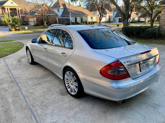 2008 Mercedes-Benz E550 Sedan auction - Cars & Bids