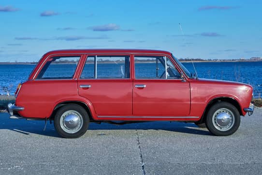 1985 Lada 1200 Combi VIN: XTA210200F0657476 for Sale - Cars & Bids