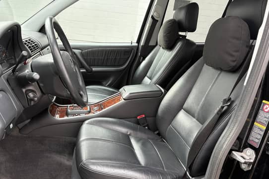 2004 Mercedes-Benz ML500 VIN: 4JGAB75E24A508803 for Sale - Cars & Bids