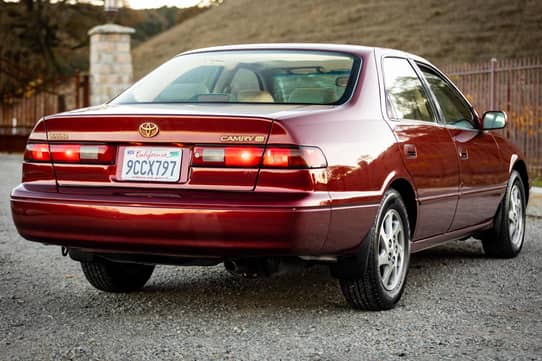 1999 Toyota Camry XLE V6 Sedan for Sale - Cars & Bids