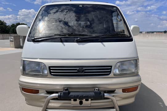1994 Toyota HiAce Super Custom Limited 4WD for Sale - Cars & Bids