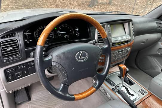 2007 Lexus LX 470 for Sale - Cars & Bids