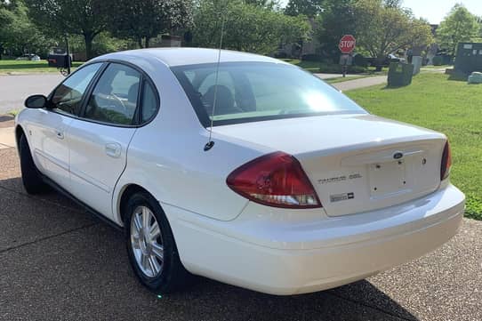 2004 Ford Taurus SEL auction - Cars & Bids