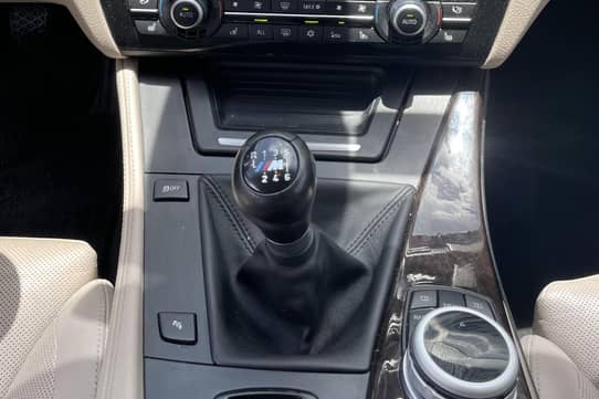 2011 BMW 550i auction - Cars & Bids