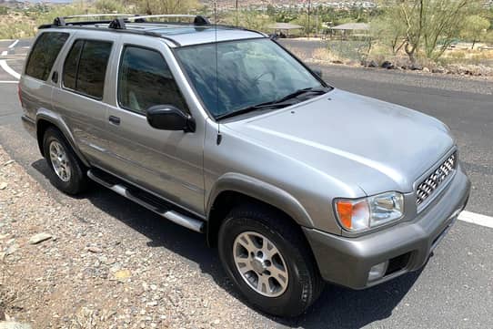 2001 Nissan Pathfinder SE 4x4 auction - Cars & Bids