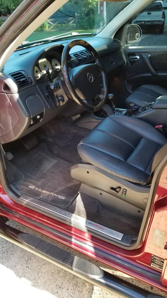 2000 Mercedes-Benz ML55 AMG auction - Cars & Bids